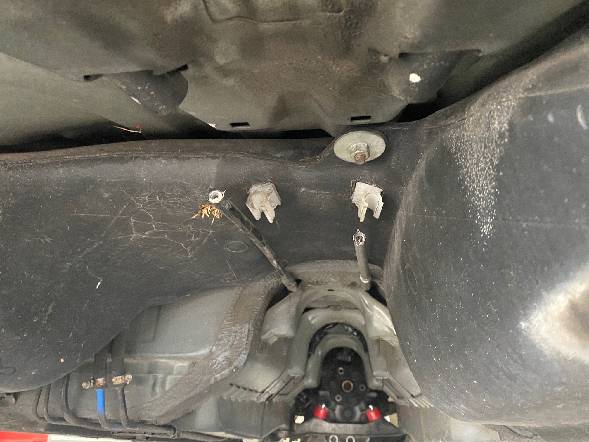 E46 Complete Chassis Reinforcement Guide - K0441 – Garagistic