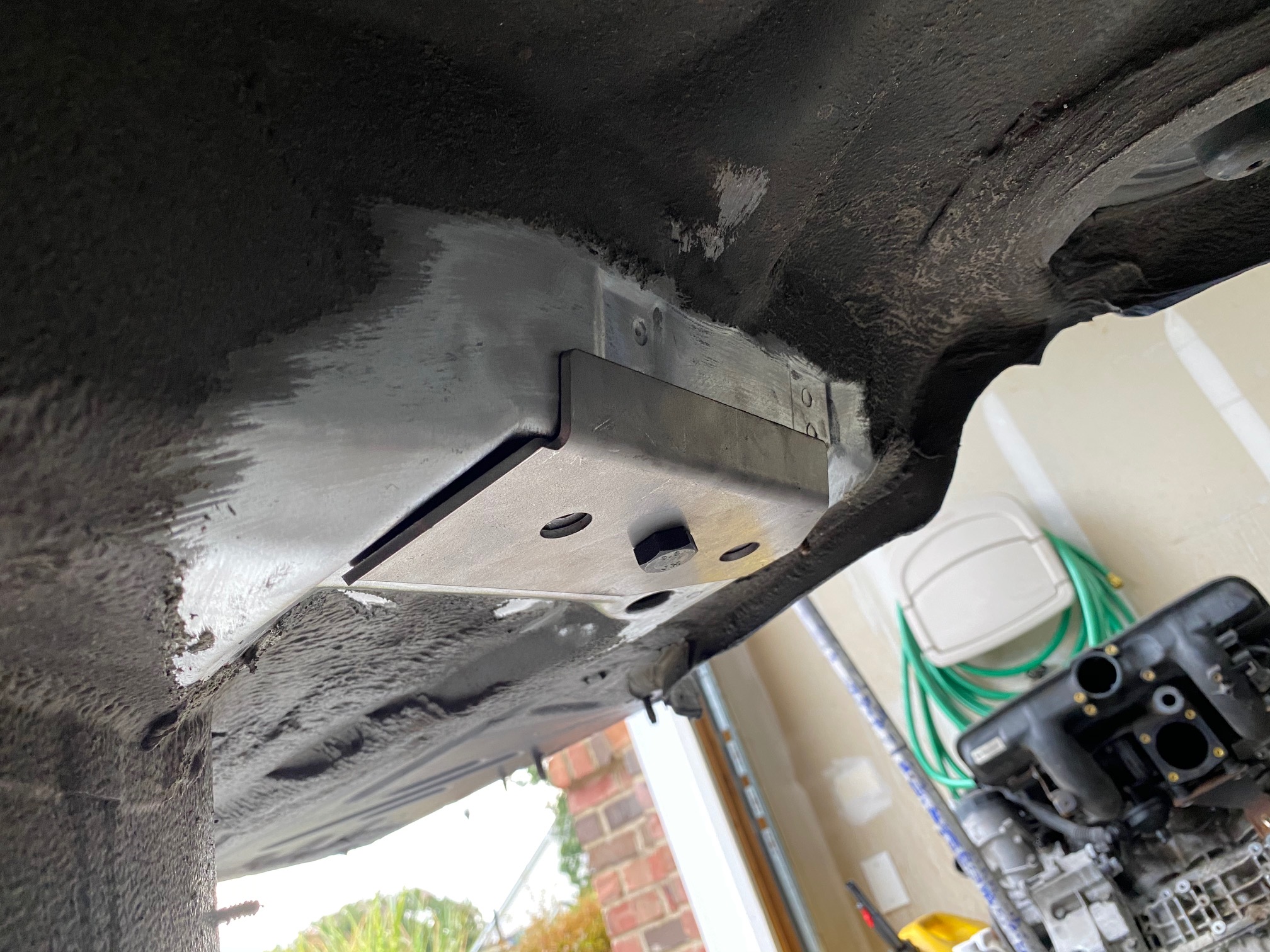 E46 Complete Chassis Reinforcement Guide - K0441 – Garagistic